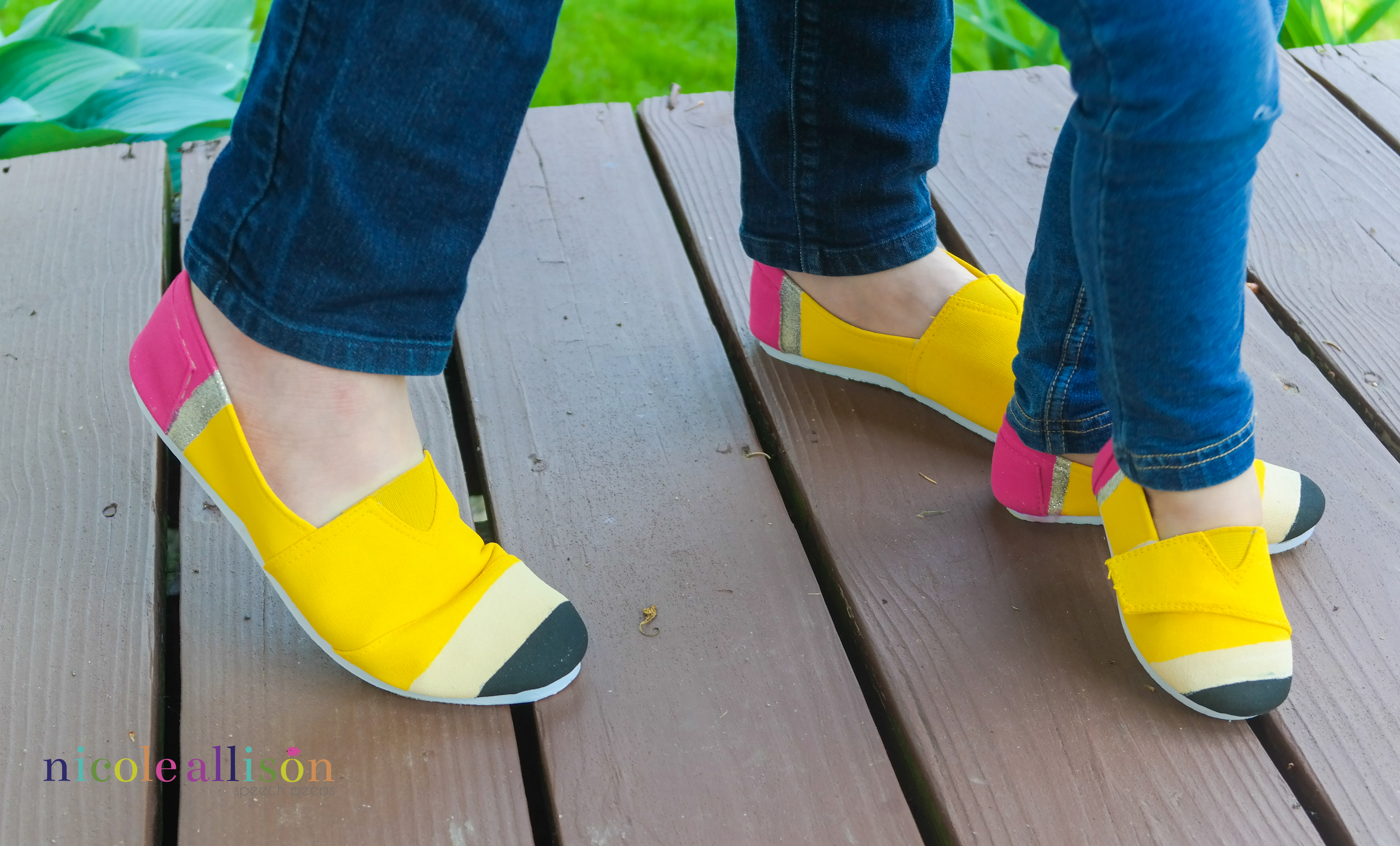 EASY DIY Pencil Shoes - Speech Peeps